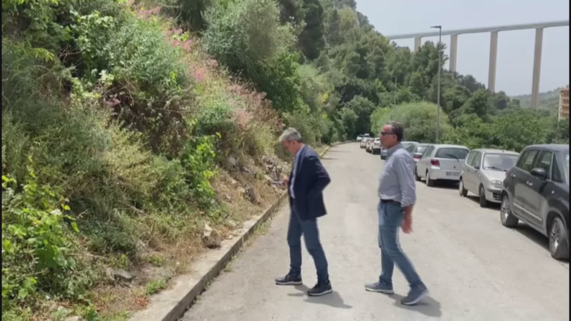MODICA - NUOVO PARCHEGGIO PER LA BASILICA - Video Mediterraneo