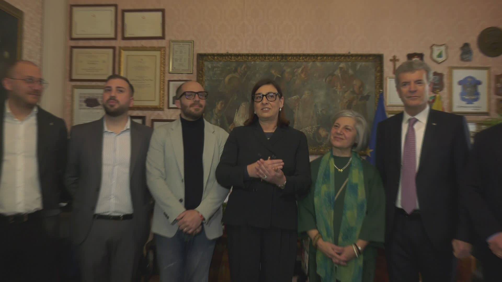 MODICA - LA NUOVA GIUNTA, PARLA LA SINDACA - Video Mediterraneo