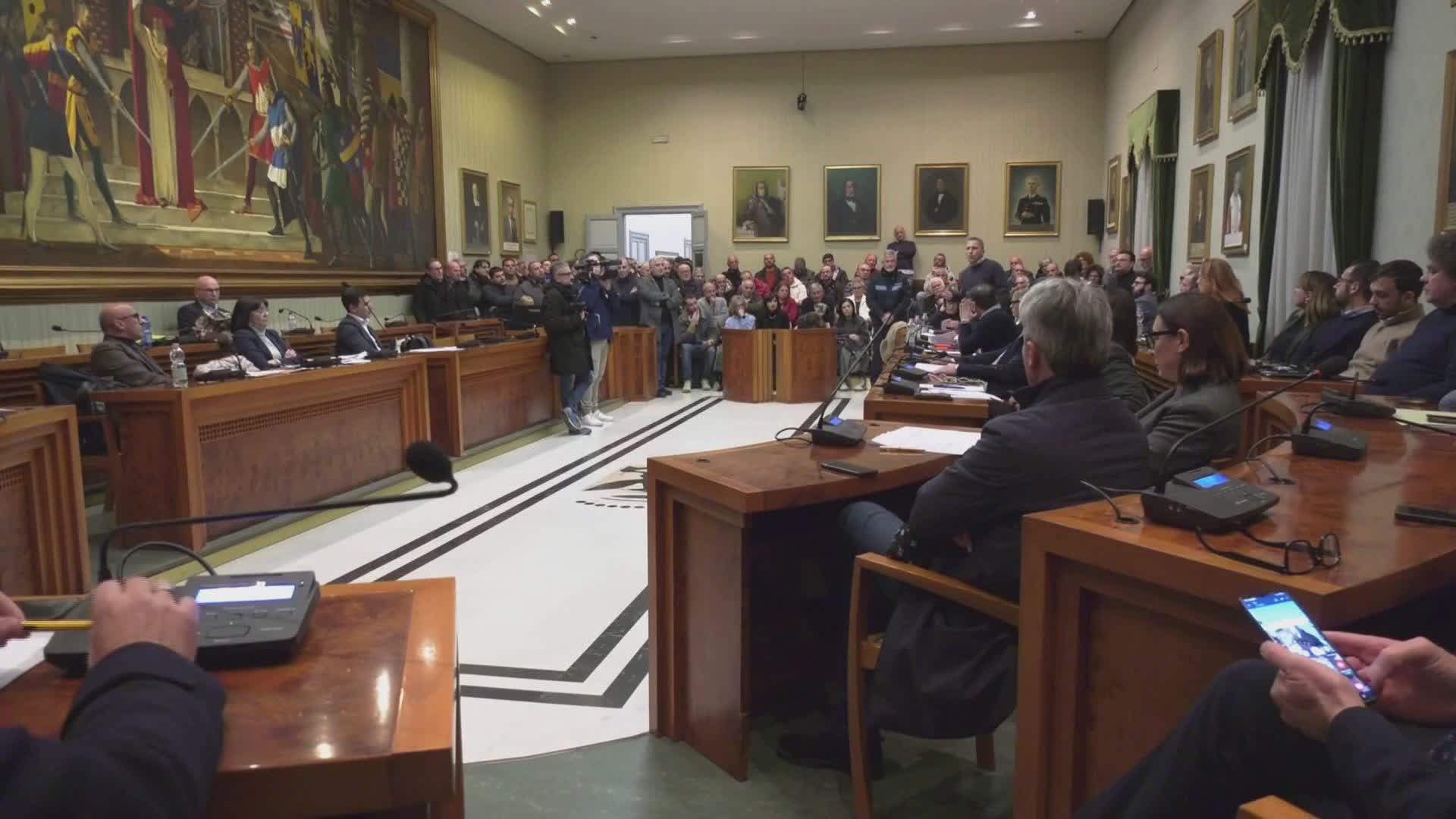 MODICA - DC REGIONALE SMENTISCE SINDACA - Video Mediterraneo