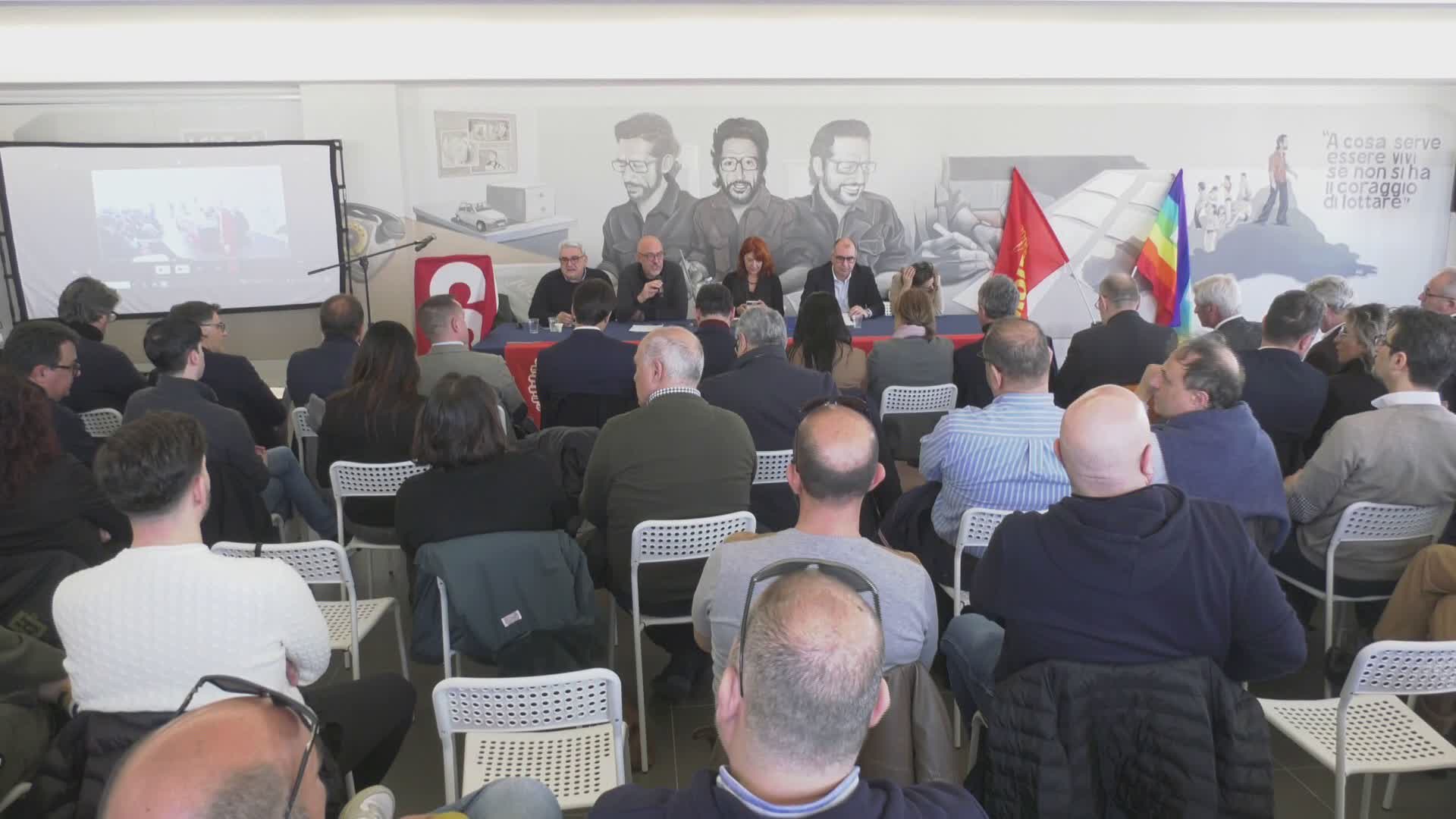 CATANIA - "STMICROELECTRONICS, QUALE FUTURO?" - Video Mediterraneo