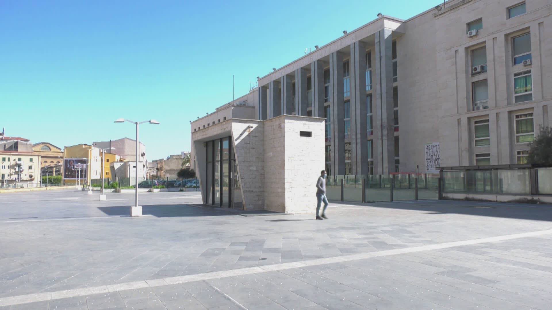 PALERMO - E' MORTO BRUNO CONTRADA - Video Mediterraneo
